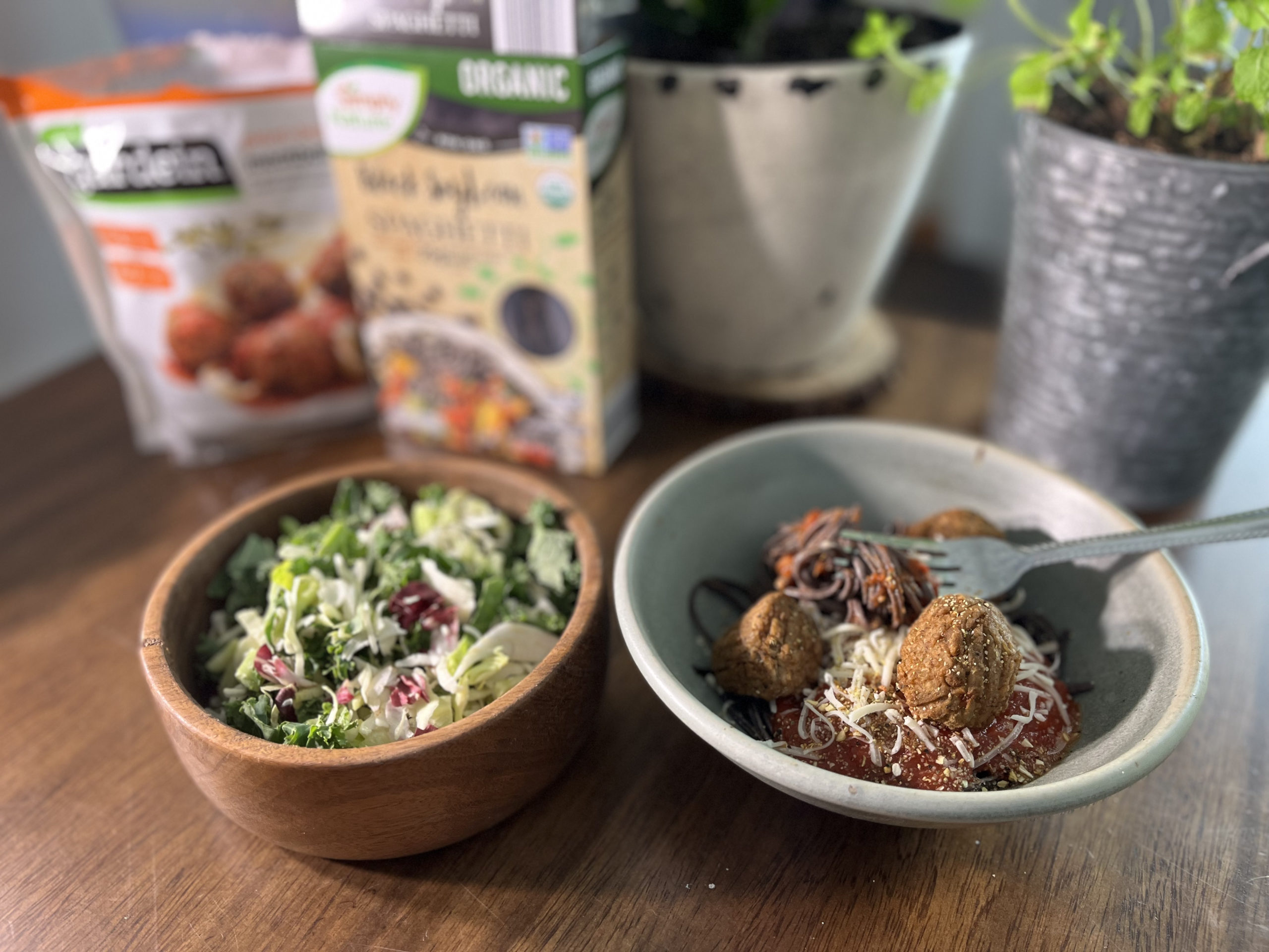 Protein spaghetti with meatballs | DHF Learning